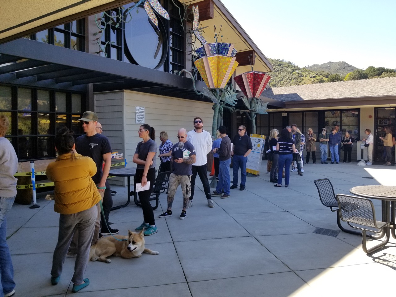 Topangans Endured Long Lines to Vote on March 3 – M'Online